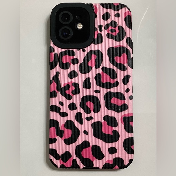 SHEIN | Cell Phones & Accessories | Sheinx Leopard Print Pink And Black ...